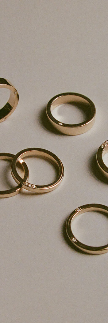 Side Set Compass Ring